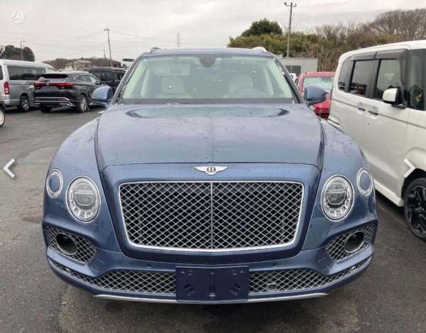 Zils Bentley Bentayga 2017 Panevēža, ar dzinēja tilpumu 5.95 L un nobraukumu 31 tūkst. km par 56000 €, foto 5 vietnē AUTOMOTO.COM.LV