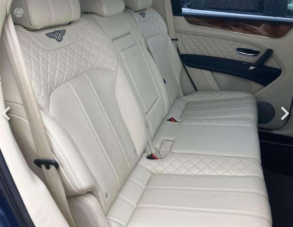 Zils Bentley Bentayga 2017 Panevēža, ar dzinēja tilpumu 5.95 L un nobraukumu 31 tūkst. km par 56000 €, foto 9 vietnē AUTOMOTO.COM.LV