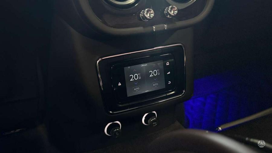 Zils Bentley Bentayga 2019 Viļņa, ar dzinēja tilpumu 4.00 L un nobraukumu 132 tūkst. km par 79989 €, foto 37 vietnē AUTOMOTO.COM.LV