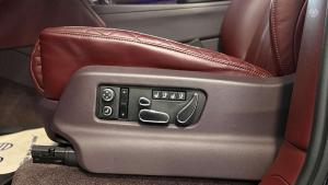 Zils Bentley Bentayga 2019 Viļņa, ar dzinēja tilpumu 4.00 L un nobraukumu 132 tūkst. km par 77777 €, foto 21 vietnē AUTOMOTO.COM.LV