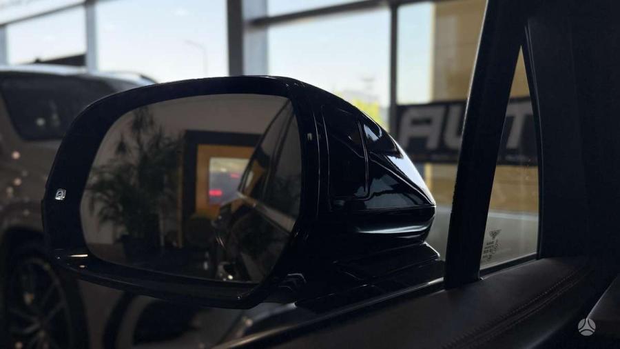 Zils Bentley Bentayga 2019 Viļņa, ar dzinēja tilpumu 4.00 L un nobraukumu 132 tūkst. km par 77777 €, foto 29 vietnē AUTOMOTO.COM.LV