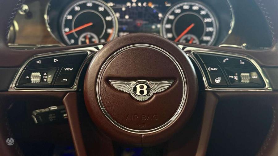 Zils Bentley Bentayga 2019 Viļņa, ar dzinēja tilpumu 4.00 L un nobraukumu 132 tūkst. km par 77777 €, foto 33 vietnē AUTOMOTO.COM.LV