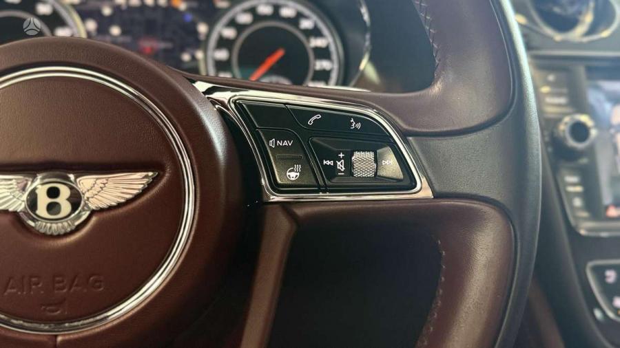 Zils Bentley Bentayga 2019 Viļņa, ar dzinēja tilpumu 4.00 L un nobraukumu 132 tūkst. km par 77777 €, foto 34 vietnē AUTOMOTO.COM.LV