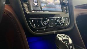Zils Bentley Bentayga 2019 Viļņa, ar dzinēja tilpumu 4.00 L un nobraukumu 132 tūkst. km par 77777 €, foto 36 vietnē AUTOMOTO.COM.LV