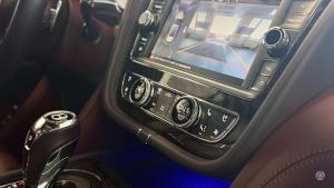 Blue Bentley Bentayga 2019 in Vilnius, with an engine capacity of 4.00 L and mileage of 132 thousand km for 77777 €, photo 12 on AUTOMOTO.COM.LV