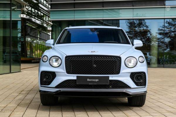 Zils Bentley Bentayga 2022 Viļņa, ar dzinēja tilpumu 4.00 L un nobraukumu 90 tūkst. km par 180000 €, foto 2 vietnē AUTOMOTO.COM.LV