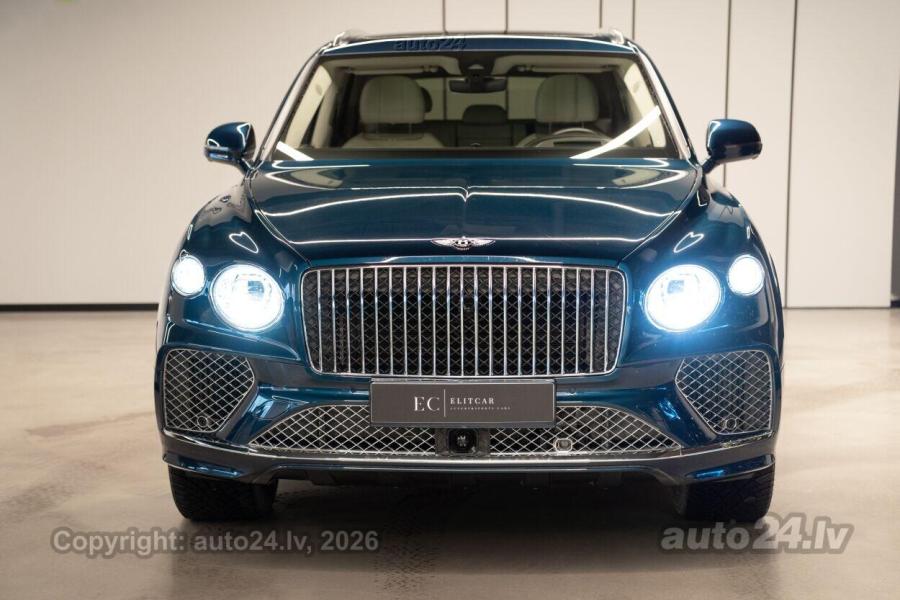 Blue Bentley Bentayga 2024 in Tallinn, with an engine capacity of 4.00 L and mileage of 21 thousand km for 246760 €, photo 10 on AUTOMOTO.COM.LV