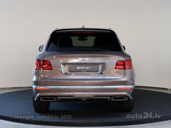 Brūns Bentley Bentayga 2021 Tallina, ar dzinēja tilpumu 5.95 L un nobraukumu 22 tūkst. km par 149000 €, foto 4 vietnē AUTOMOTO.COM.LV