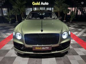 Green Bentley Bentayga 2023 in Vilnius, with an engine capacity of 4.00 L and mileage of 22 thousand km for 245000 €, photo 4 on AUTOMOTO.COM.LV
