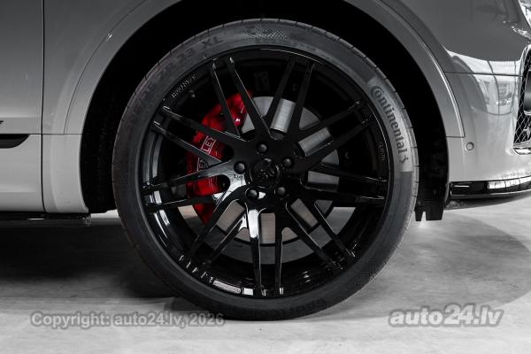 Pelēks Bentley Bentayga 2023 Rīga, ar dzinēja tilpumu 4.00 L un nobraukumu 14 tūkst. km par 264990 €, foto 7 vietnē AUTOMOTO.COM.LV