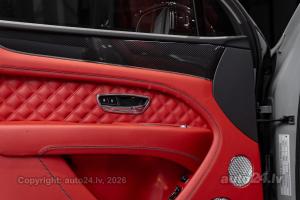 Pelēks Bentley Bentayga 2023 Rīga, ar dzinēja tilpumu 4.00 L un nobraukumu 14 tūkst. km par 264990 €, foto 17 vietnē AUTOMOTO.COM.LV