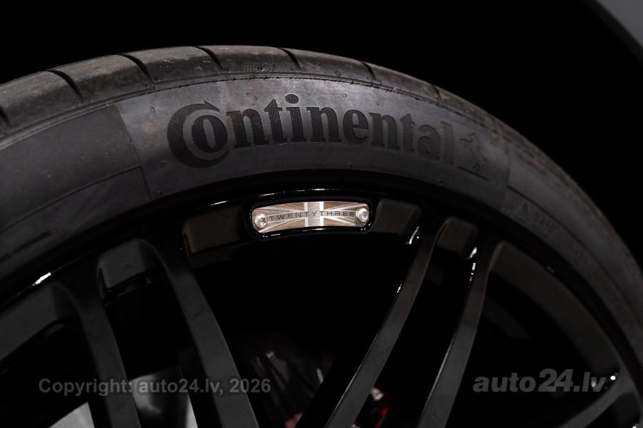 Pelēks Bentley Bentayga 2023 Rīga, ar dzinēja tilpumu 4.00 L un nobraukumu 14 tūkst. km par 264990 €, foto 31 vietnē AUTOMOTO.COM.LV