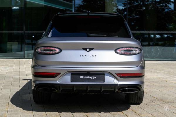 Pelēks Bentley Bentayga 2026 Viļņa, ar dzinēja tilpumu 4.00 L un nobraukumu 2 tūkst. km par 370260 €, foto 7 vietnē AUTOMOTO.COM.LV