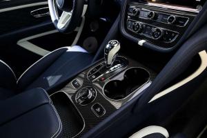 Pelēks Bentley Bentayga 2026 Viļņa, ar dzinēja tilpumu 4.00 L un nobraukumu 2 tūkst. km par 370260 €, foto 18 vietnē AUTOMOTO.COM.LV