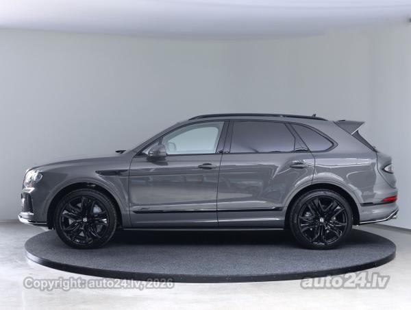 Grey Bentley Bentayga 2026 in Tallinn, with an engine capacity of 4.00 L and mileage of 7 thousand km for 316200 €, photo 10 on AUTOMOTO.COM.LV