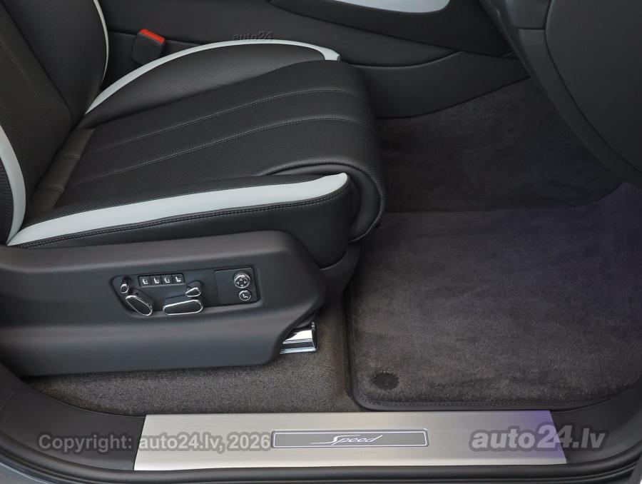 Grey Bentley Bentayga 2026 in Tallinn, with an engine capacity of 4.00 L and mileage of 7 thousand km for 316200 €, photo 12 on AUTOMOTO.COM.LV