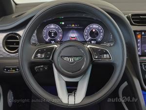 Grey Bentley Bentayga 2026 in Tallinn, with an engine capacity of 4.00 L and mileage of 7 thousand km for 316200 €, photo 15 on AUTOMOTO.COM.LV