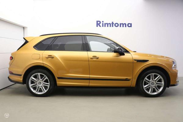 Oranžs Bentley Bentayga 2022 Viļņa, ar dzinēja tilpumu 4.00 L un nobraukumu 76 tūkst. km par 194990 €, foto 3 vietnē AUTOMOTO.COM.LV
