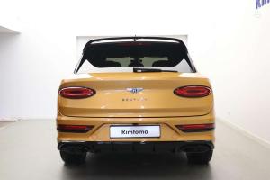 Oranžs Bentley Bentayga 2022 Viļņa, ar dzinēja tilpumu 4.00 L un nobraukumu 76 tūkst. km par 194990 €, foto 8 vietnē AUTOMOTO.COM.LV