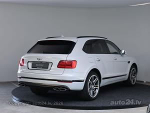 White Bentley Bentayga 2019 in Tallinn, with an engine capacity of 4.00 L and mileage of 80 thousand km for 105000 €, photo 3 on AUTOMOTO.COM.LV