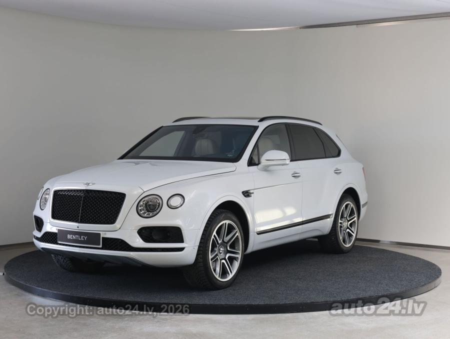 White Bentley Bentayga 2019 in Tallinn, with an engine capacity of 4.00 L and mileage of 80 thousand km for 105000 €, photo 11 on AUTOMOTO.COM.LV
