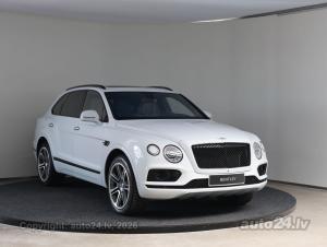 White Bentley Bentayga 2019 in Tallinn, with an engine capacity of 4.00 L and mileage of 80 thousand km for 105000 €, photo 21 on AUTOMOTO.COM.LV