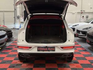 Balts Bentley Bentayga 2022 Viļņa, ar dzinēja tilpumu 4.00 L un nobraukumu 11 tūkst. km par 143500 €, foto 38 vietnē AUTOMOTO.COM.LV
