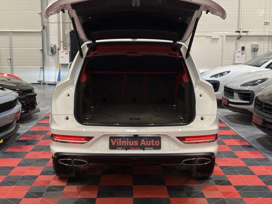 Balts Bentley Bentayga 2022 Viļņa, ar dzinēja tilpumu 4.00 L un nobraukumu 11 tūkst. km par 143500 €, foto 38 vietnē AUTOMOTO.COM.LV