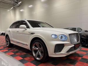 Balts Bentley Bentayga 2022 Viļņa, ar dzinēja tilpumu 4.00 L un nobraukumu 11 tūkst. km par 136000 €, foto 4 vietnē AUTOMOTO.COM.LV