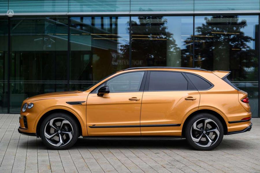 Dzeltens Bentley Bentayga 2022 Viļņa, ar dzinēja tilpumu 4.00 L un nobraukumu 79 tūkst. km par 167000 €, foto 3 vietnē AUTOMOTO.COM.LV