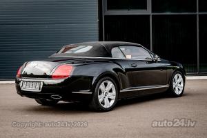 Melns Bentley Continental 2007 Pērnava, ar dzinēja tilpumu 6.00 L un nobraukumu 132 tūkst. km par 37900 €, foto 4 vietnē AUTOMOTO.COM.LV
