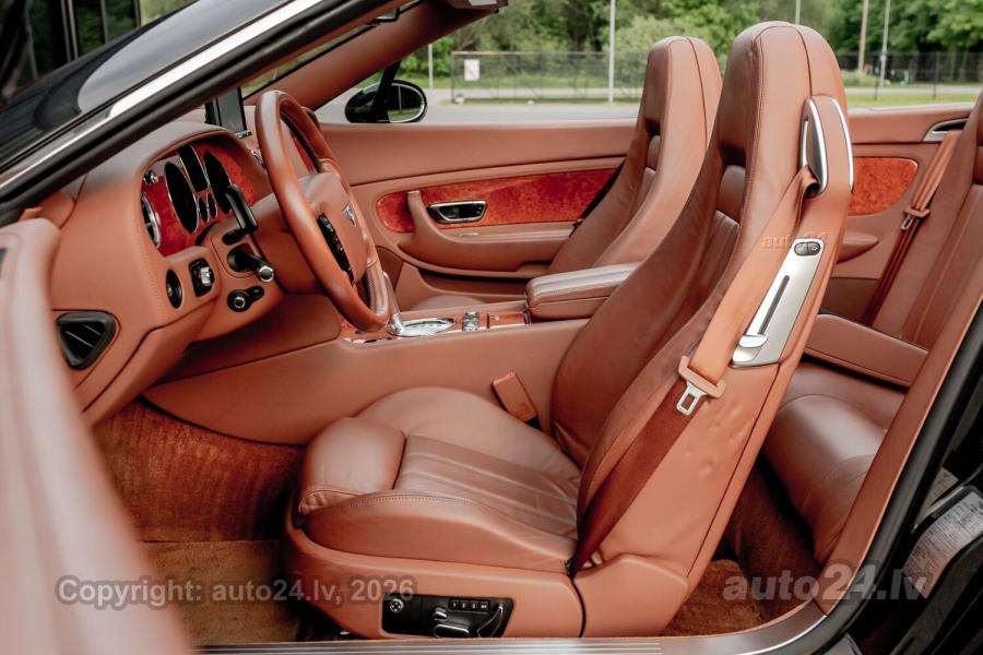Melns Bentley Continental 2007 Pērnava, ar dzinēja tilpumu 6.00 L un nobraukumu 132 tūkst. km par 37900 €, foto 13 vietnē AUTOMOTO.COM.LV