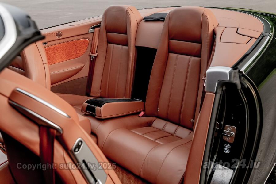 Melns Bentley Continental 2007 Pērnava, ar dzinēja tilpumu 6.00 L un nobraukumu 132 tūkst. km par 37900 €, foto 14 vietnē AUTOMOTO.COM.LV