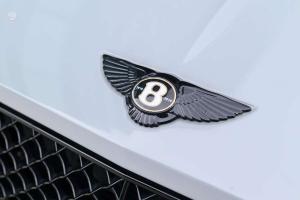 Black Bentley Continental 2020 in Vilnius, with an engine capacity of 5.95 L and mileage of 43 thousand km for 173000 €, photo 11 on AUTOMOTO.COM.LV