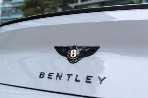 Black Bentley Continental 2020 in Vilnius, with an engine capacity of 5.95 L and mileage of 43 thousand km for 173000 €, photo 13 on AUTOMOTO.COM.LV
