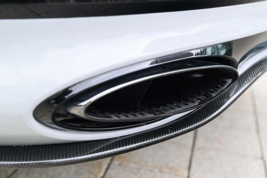 Black Bentley Continental 2020 in Vilnius, with an engine capacity of 5.95 L and mileage of 43 thousand km for 173000 €, photo 14 on AUTOMOTO.COM.LV