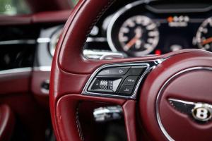 Black Bentley Continental 2020 in Vilnius, with an engine capacity of 5.95 L and mileage of 43 thousand km for 173000 €, photo 19 on AUTOMOTO.COM.LV