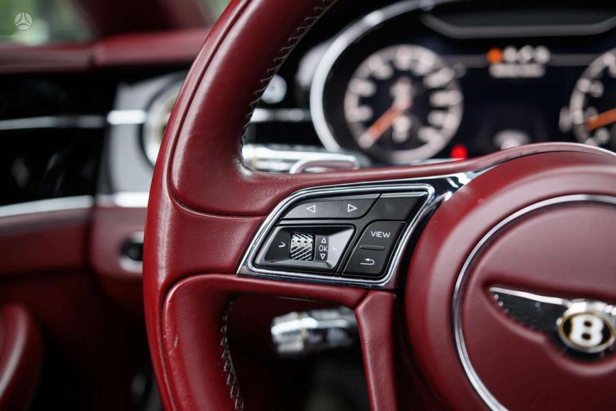 Black Bentley Continental 2020 in Vilnius, with an engine capacity of 5.95 L and mileage of 43 thousand km for 173000 €, photo 19 on AUTOMOTO.COM.LV