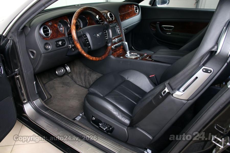 Melns Bentley Continental 2008 Pērnava, ar dzinēja tilpumu 6.00 L un nobraukumu 127 tūkst. km par 24990 €, foto 10 vietnē AUTOMOTO.COM.LV