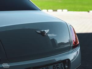 Balts Bentley continental-flying-spur 2010 Šauļi, ar dzinēja tilpumu 6.00 L un nobraukumu 32 tūkst. km par 36999 €, foto 10 vietnē AUTOMOTO.COM.LV