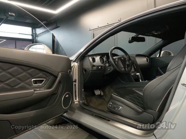 Pelēks Bentley Continental 2015 Tallina, ar dzinēja tilpumu 4.00 L un nobraukumu 78 tūkst. km par 76900 €, foto 7 vietnē AUTOMOTO.COM.LV