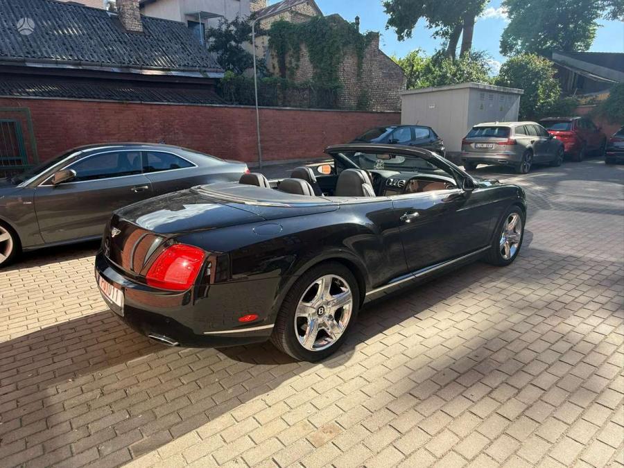 Black Bentley continental-gt 2007 in Vilnius, with an engine capacity of 6.00 L and mileage of 80 thousand km for 50000 €, photo 8 on AUTOMOTO.COM.LV