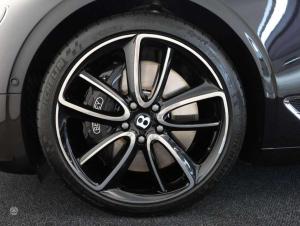 Melns Bentley continental-gt 2022 Tallina, ar dzinēja tilpumu 4.00 L un nobraukumu 8 tūkst. km par 209000 €, foto 18 vietnē AUTOMOTO.COM.LV
