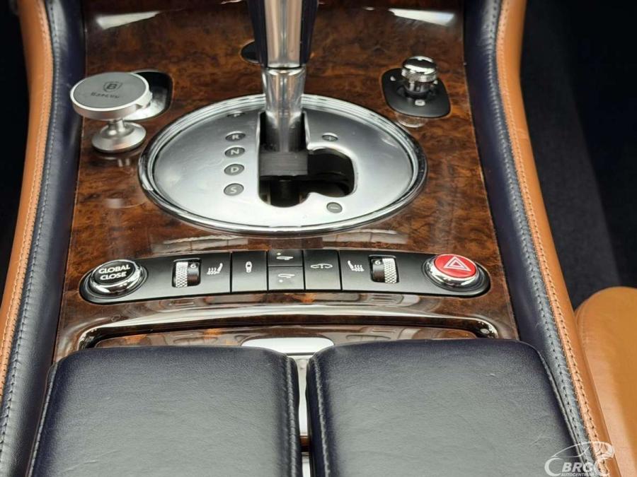 Blue Bentley continental-gt 2005 in Vilnius, with an engine capacity of 6.00 L and mileage of 125 thousand km for 14900 €, photo 17 on AUTOMOTO.COM.LV