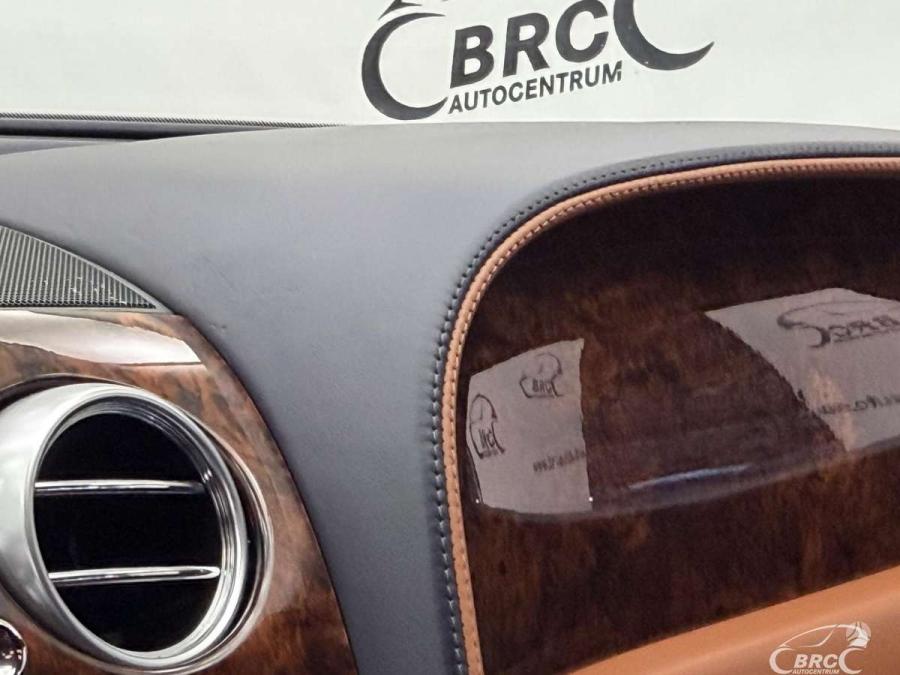 Blue Bentley continental-gt 2005 in Vilnius, with an engine capacity of 6.00 L and mileage of 125 thousand km for 14900 €, photo 29 on AUTOMOTO.COM.LV
