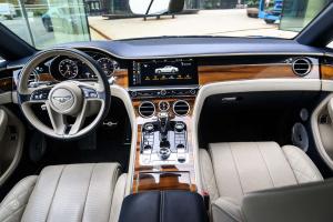 Blue Bentley continental-gt 2019 in Vilnius, with an engine capacity of 5.95 L and mileage of 78 thousand km for 132000 €, photo 19 on AUTOMOTO.COM.LV