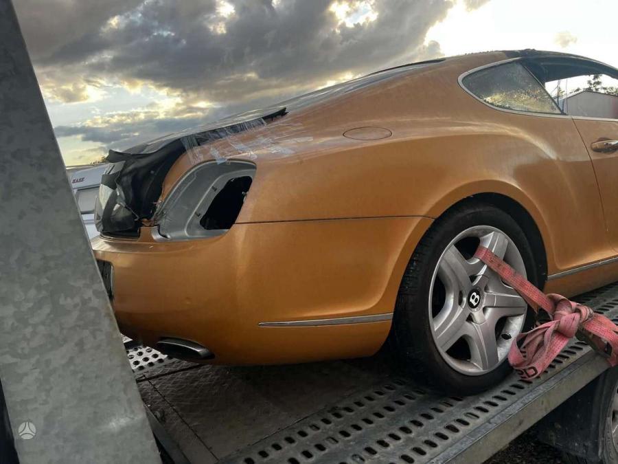 Grey Bentley continental-gt 2005 in Klaipeda, with an engine capacity of 6.00 L and mileage of 80 thousand km for 8500 €, photo 8 on AUTOMOTO.COM.LV