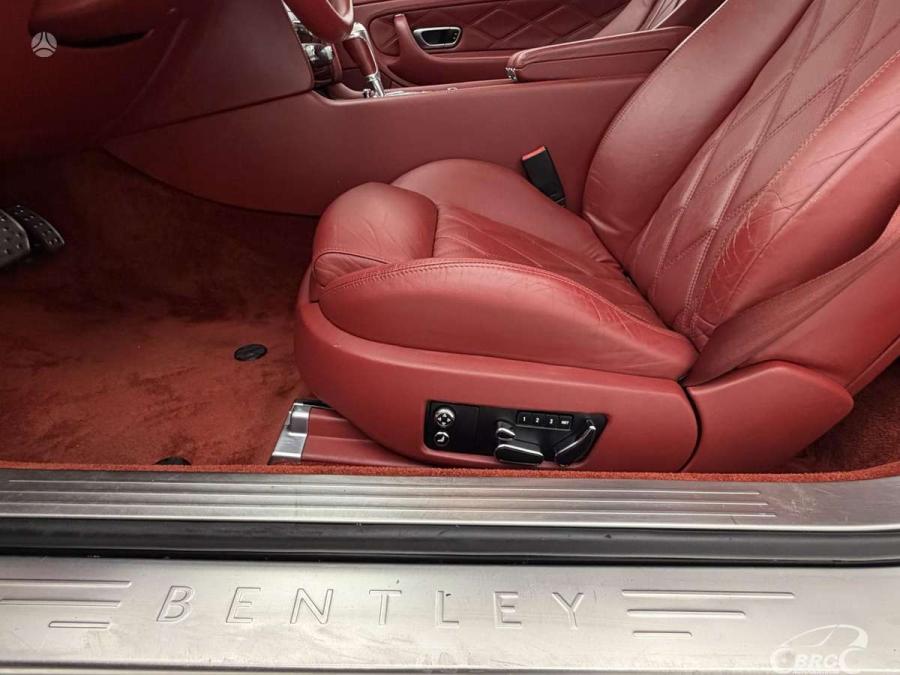 Grey Bentley continental-gt 2007 in Vilnius, with an engine capacity of 6.00 L and mileage of 146 thousand km for 21900 €, photo 24 on AUTOMOTO.COM.LV
