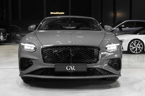 Pelēks Bentley continental-gt 2025 Rīga, ar dzinēja tilpumu 4.00 L un nobraukumu 1 tūkst. km par 309000 €, foto 2 vietnē AUTOMOTO.COM.LV
