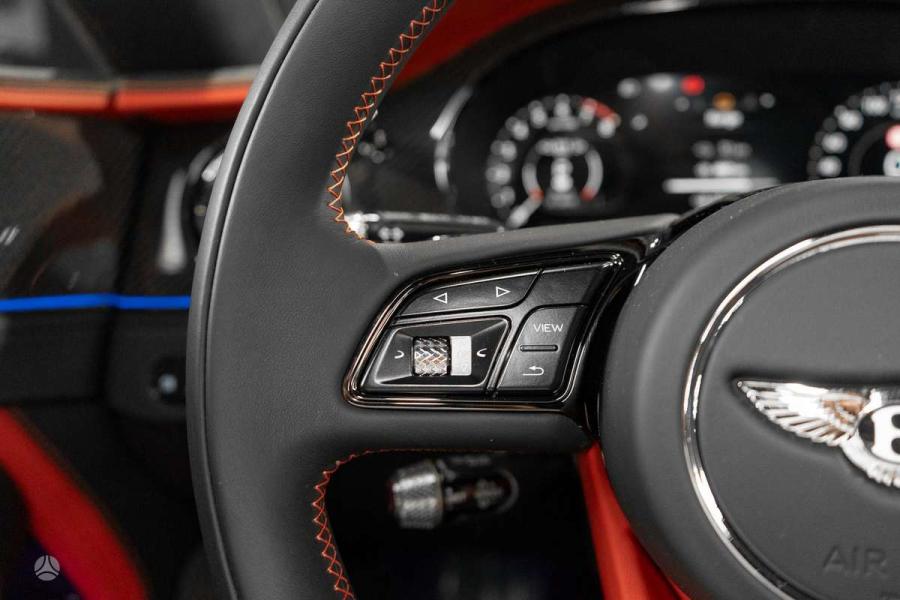 Pelēks Bentley continental-gt 2025 Rīga, ar dzinēja tilpumu 4.00 L un nobraukumu 1 tūkst. km par 309000 €, foto 21 vietnē AUTOMOTO.COM.LV